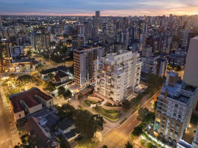 Apartamento à venda em Curitiba