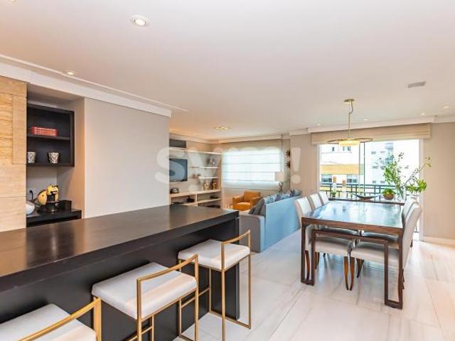 Apartamento à venda em Cabral
