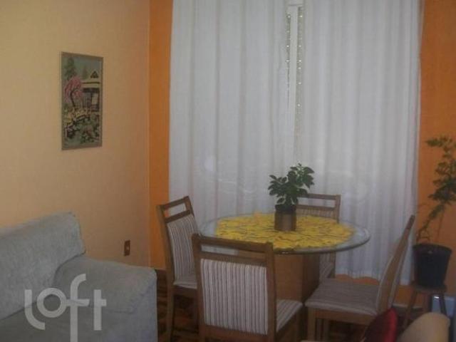 Apartamento à venda em Camaquã com 57 m², 2 quartos