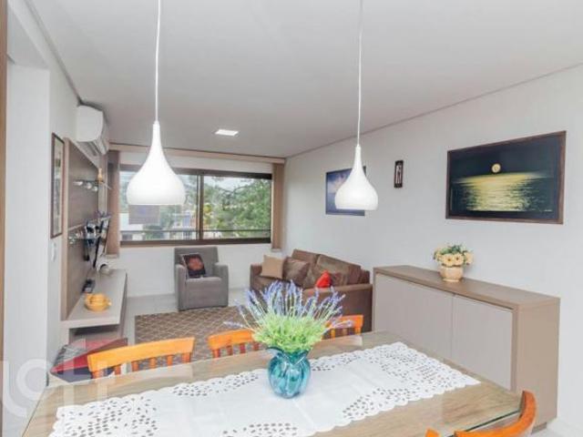 Apartamento à venda em Camaquã com 76 m², 3 quartos, 1 suíte, 1 vaga