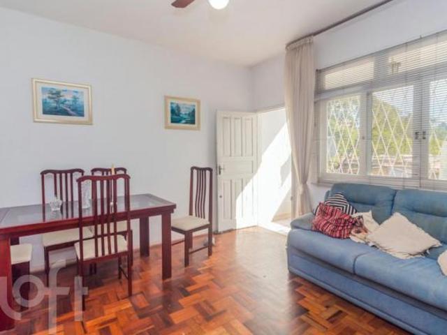Apartamento à venda em Camaquã com 97 m², 2 quartos