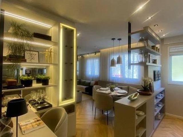 Apartamento à venda em Cambuci