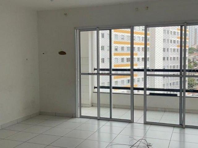 Apartamento à venda em Cambuci