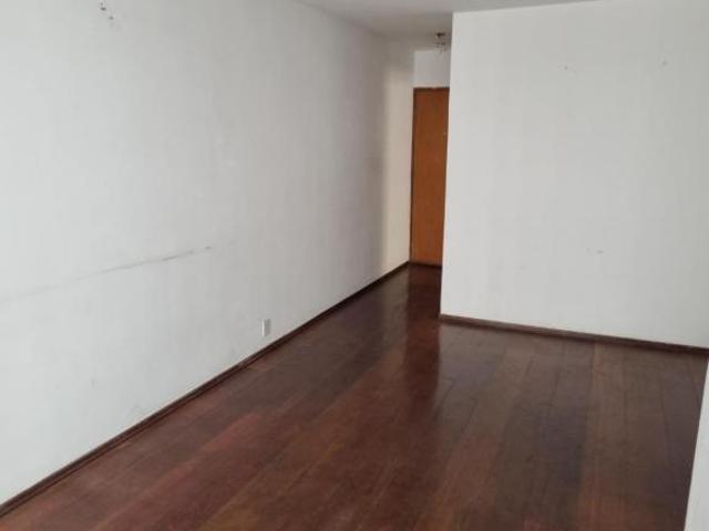 Apartamento à venda em Cambuci