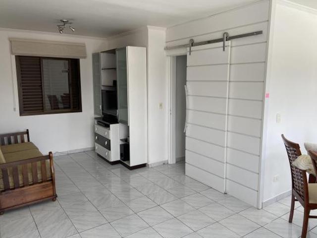 Apartamento à venda em Cambuci com 78 m², 2 quartos, 2 vagas