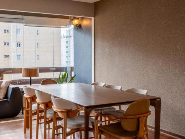 Apartamento à venda em Cambuí