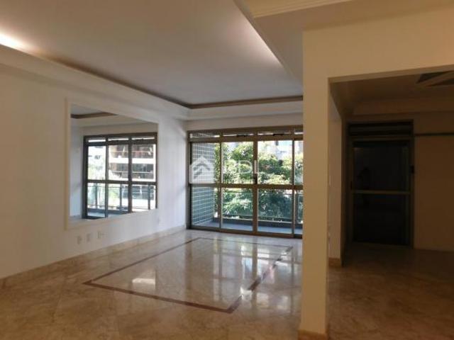 apartamento à venda em Cambuí