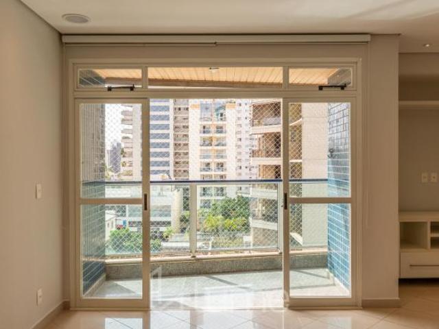 Apartamento à venda em Cambuí