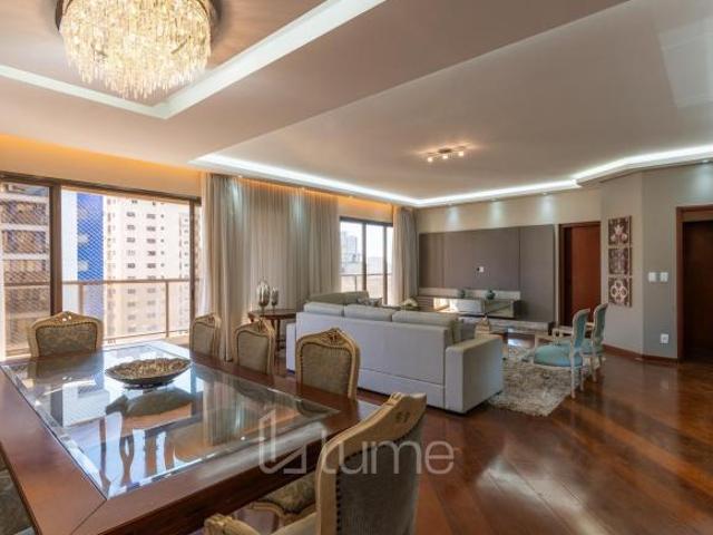 Apartamento à venda em Cambuí