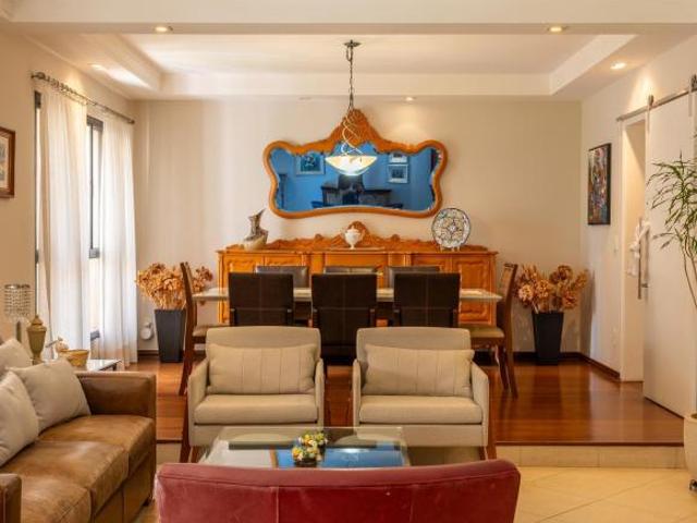 Apartamento à venda em Cambuí