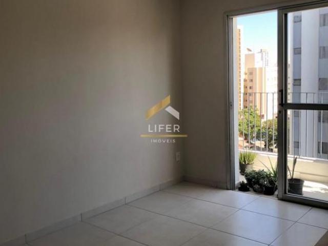 apartamento à venda em Cambuí