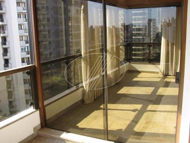 apartamento à venda em Cambuí