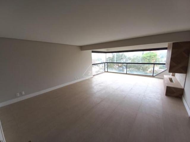 apartamento à venda em Cambuí