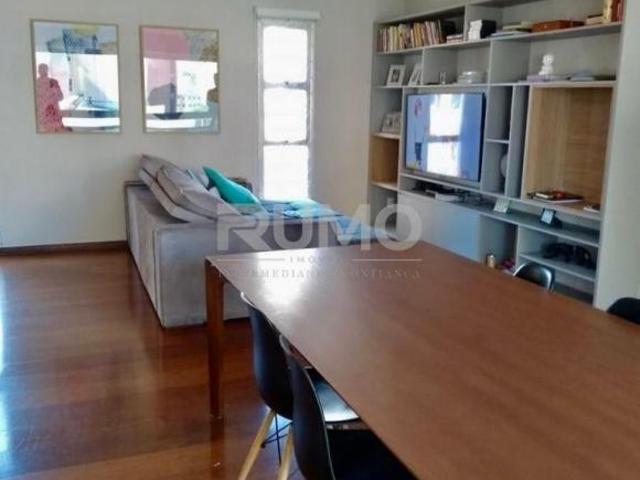 Apartamento à venda em Cambuí todo reformado com 3 quartos