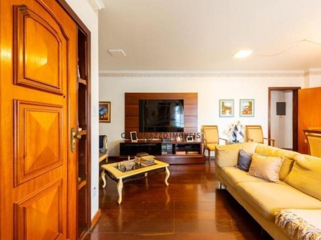 Apartamento à venda em Campinas, Cambuí, com 3 quartos, com 136 m², Barcelona