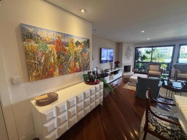 Apartamento à venda em Campinas, Cambuí, com 3 quartos, com 189 m²