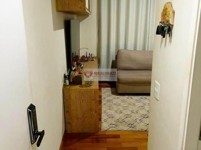 Apartamento à venda em Campinas SP na Vila Itapura com 3 quartos, 1 suíte, 1 sala, 4 banheiros, 2 va