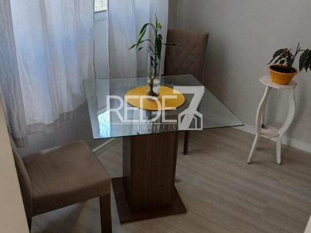 Apartamento à venda em Campinas SP no Jardim Nova Europa: 2 quartos, 1 sala, 1 banheiro, 1 vaga de g