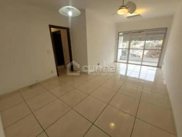 Apartamento à venda em Campinas SP no Taquaral: 3 quartos, 2 salas, 1 vaga e 85m² de área. Confira!