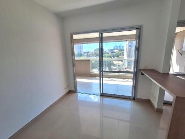 Apartamento à venda em Campo Belo com 47 m², 1 quarto, 1 vaga