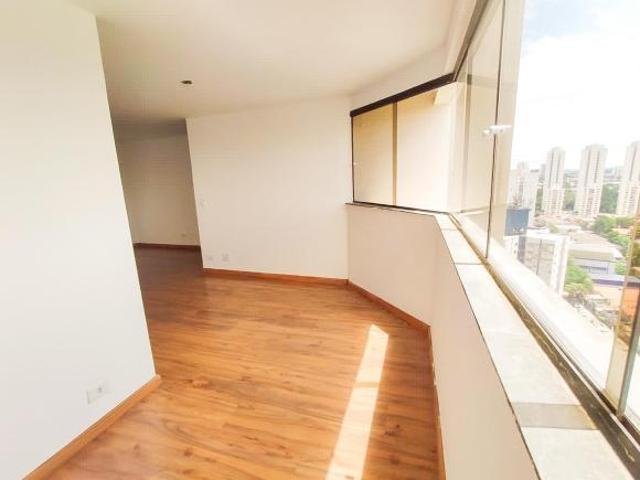 Apartamento à venda em Campo Grande com 180 m², 3 quartos, 2 vagas