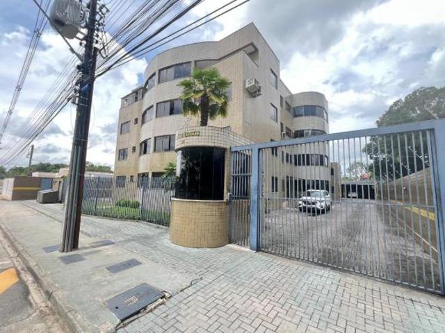 Apartamento à venda em Campo Largo PR: 3 quartos, 1 suíte, 2 banheiros, 2 vagas. Viva em contato com