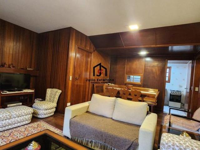 Apartamento à venda em Campos do Jordão