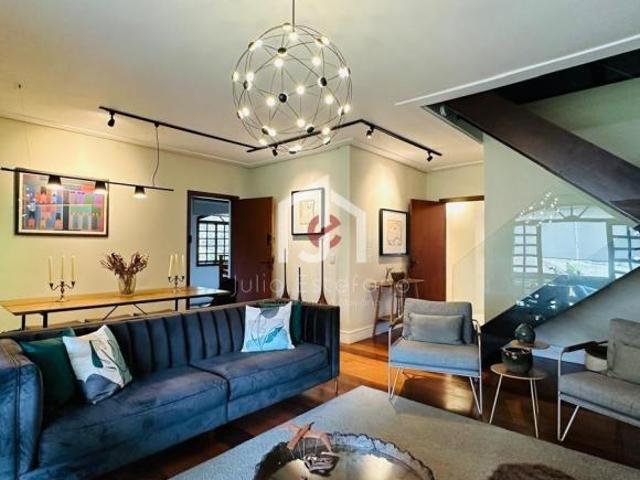 Apartamento à venda em Campos do Jordão