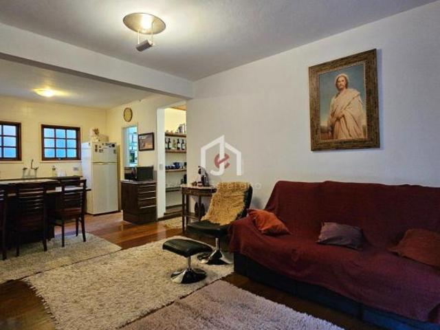 Apartamento à venda em Campos do Jordão