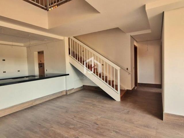 Apartamento à venda em Campos do Jordão