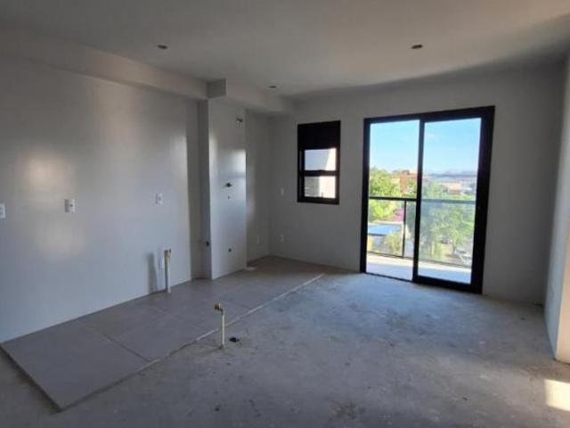 Apartamento à venda em Canoas Centro, Brasil 315, pronto para morar, com churrasqueira e portaria