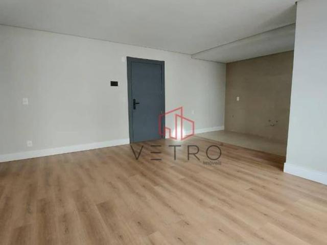 Apartamento à Venda em Canela, no Centro!