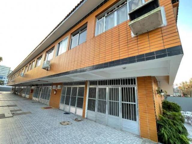 Apartamento à venda em Canto do Forte