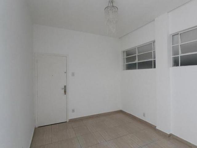 Apartamento à venda em Carmo