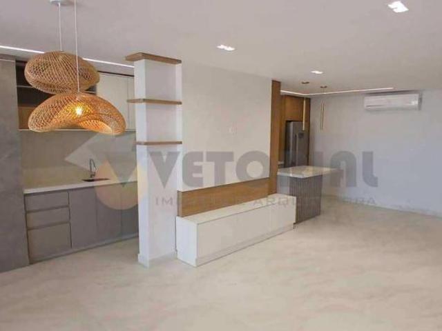 Apartamento à venda em Caraguatatuba, Sumaré, com 3 quartos, 94,00m²