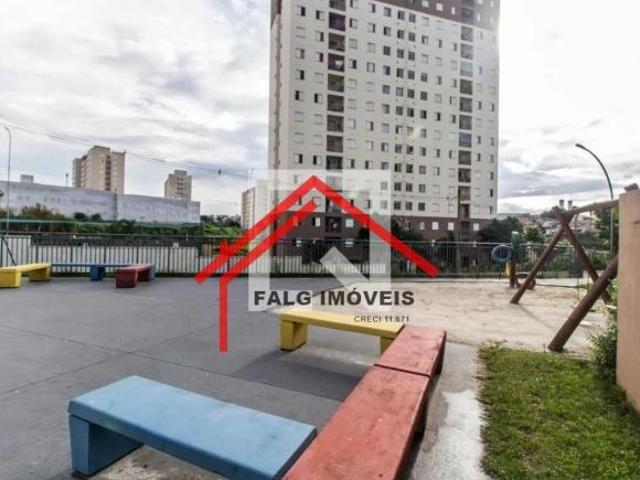 Apartamento à venda em Carapicuíba SP, no Parque Jandaia: 3 quartos, 1 suíte, 2 salas, 2 banheiros