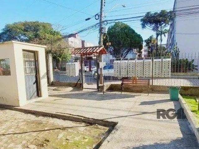 Apartamento à venda em Cavalhada