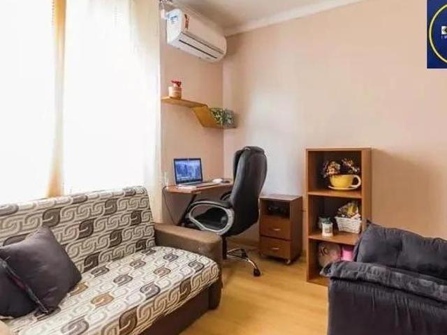 Apartamento à venda em Cavalhada