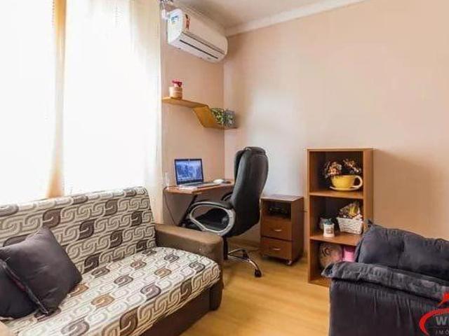 Apartamento à venda em Cavalhada