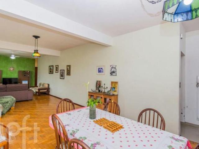 Apartamento à venda em Cavalhada com 250 m², 4 quartos, 2 suítes, 1 vaga