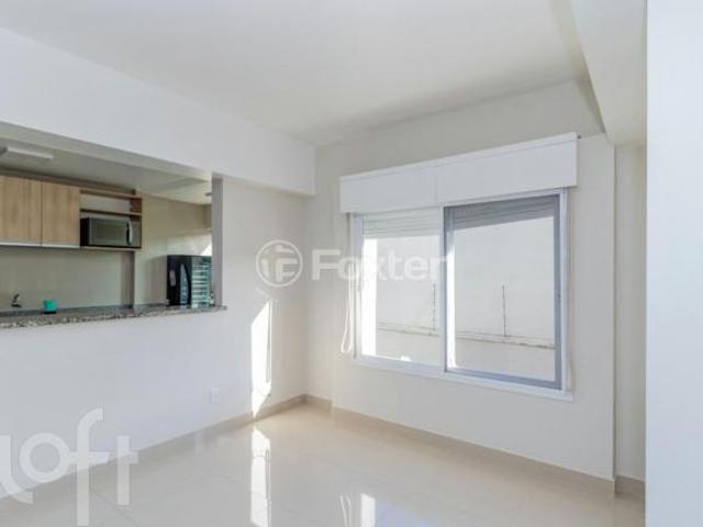 Apartamento à venda em Cavalhada com 42 m², 1 quarto
