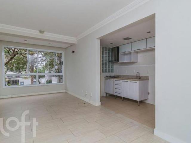 Apartamento à venda em Cavalhada com 60 m², 2 quartos, 1 vaga