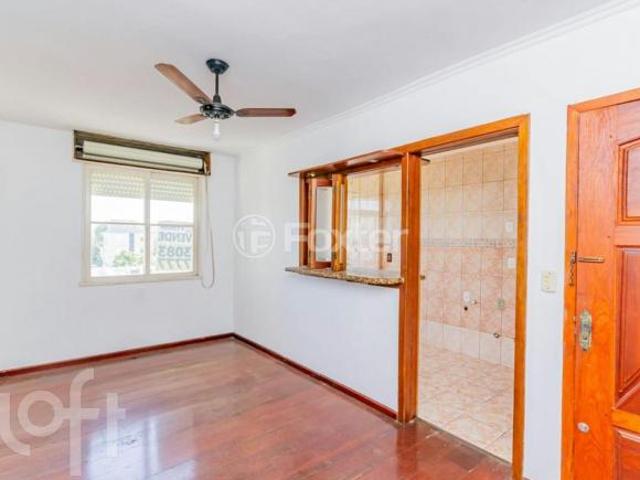 Apartamento à venda em Cavalhada com 65 m², 3 quartos, 1 vaga