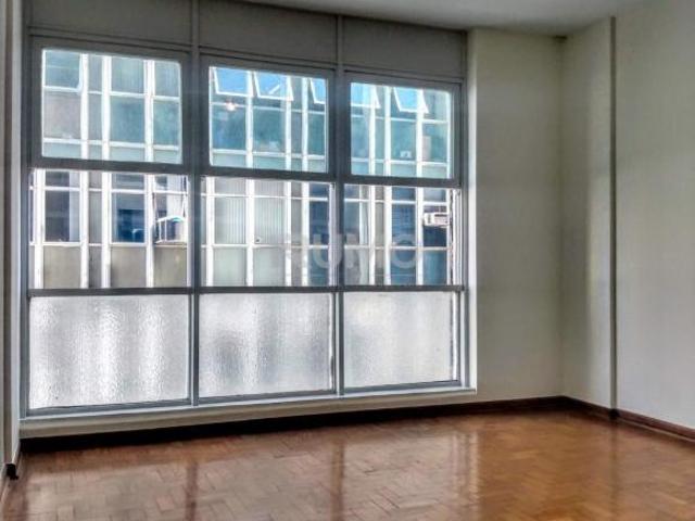 apartamento à venda em Centro