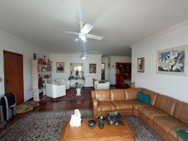 apartamento à venda em Centro