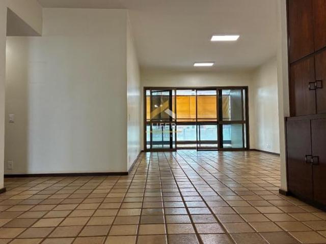 apartamento à venda em Centro