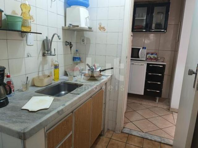 apartamento à venda em Centro