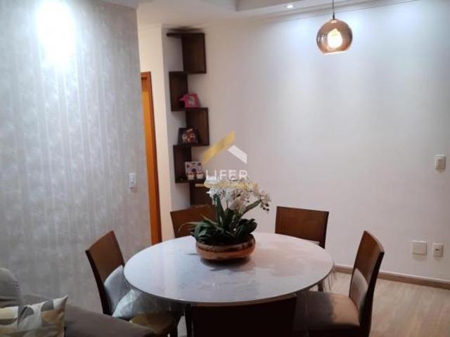 apartamento à venda em Centro