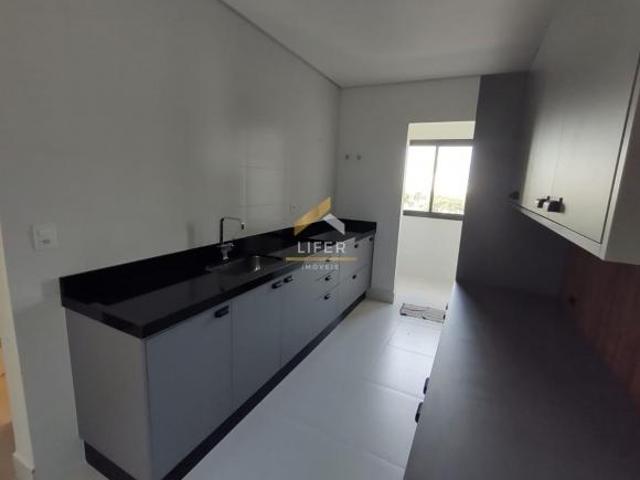 apartamento à venda em Centro