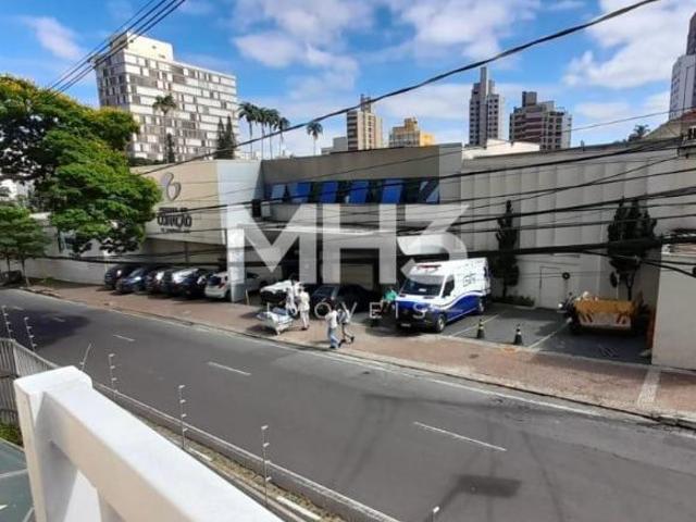 apartamento à venda em Centro
